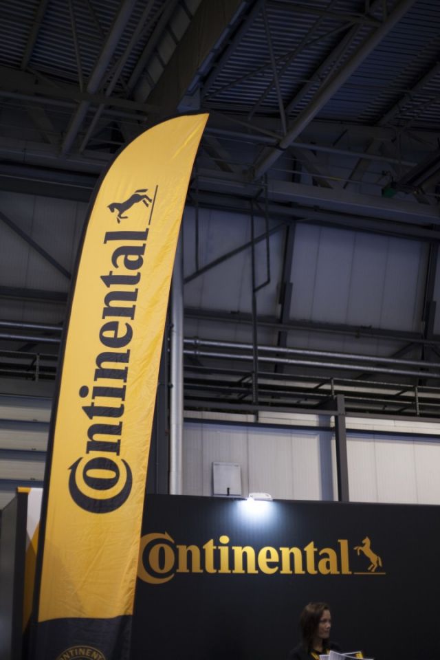 Top Tips to Effectively Design the Best Fabric Flag