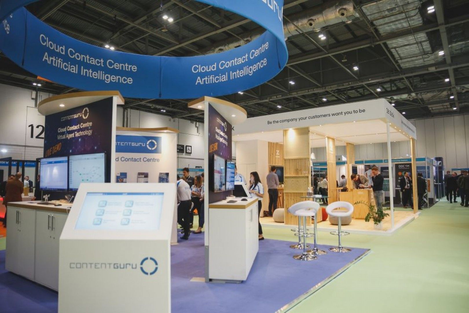 Why You Should Consider a Hanging Banner for Your Next Exhibition Stand ...