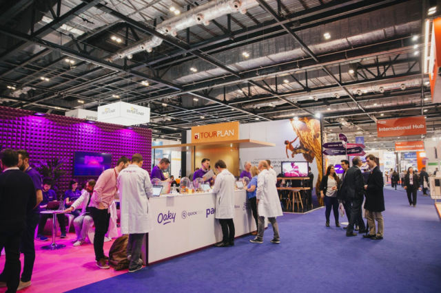 How to Manage Your Exhibition Leads During and After a Show